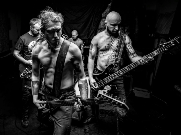 Interview Furia: onbevreesd wentelen in de poel van eigen ellende | GigView